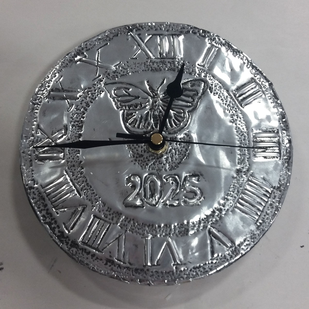 Metal embossed clock workshop – Crafts for Wellbeing